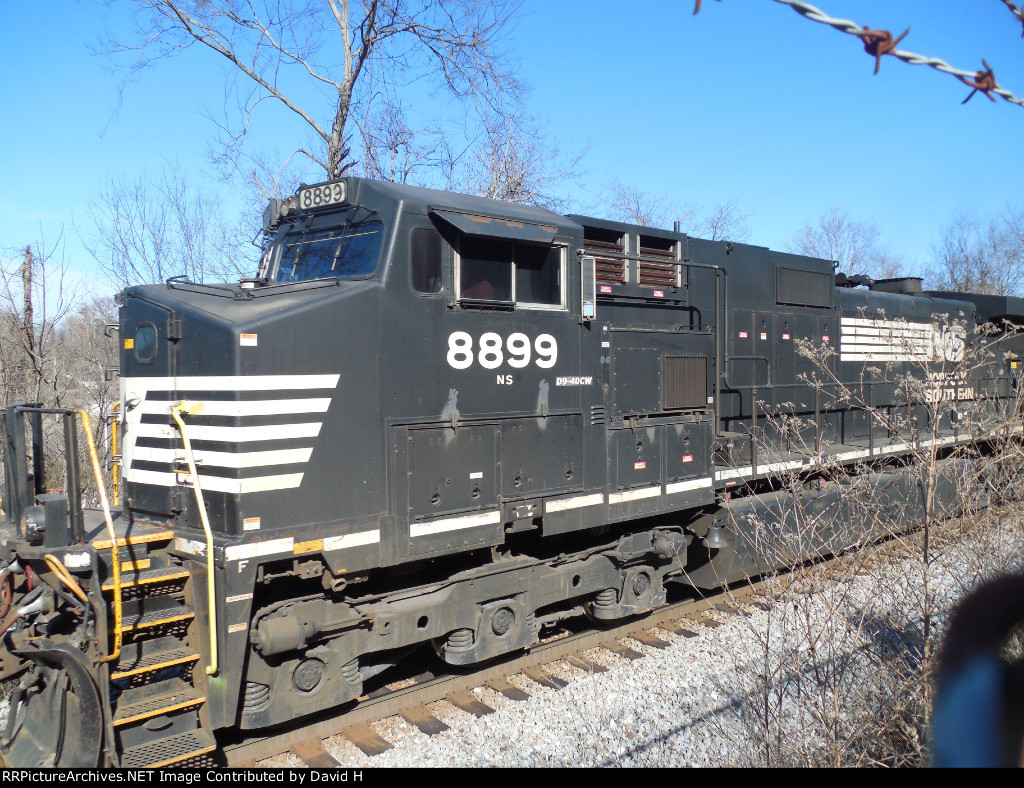 NS 8899